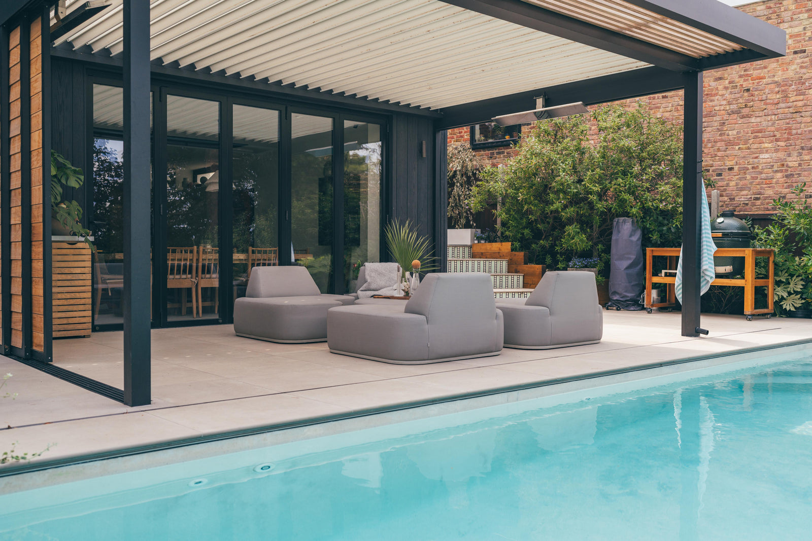 Umbris Pergolas | Modern Outdoor Shelters – The Modern Furniture ...